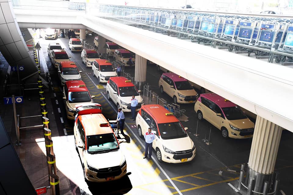 Dubai Taxi lifts 1 million passengers arriving at Dubai Airports - Biz ...