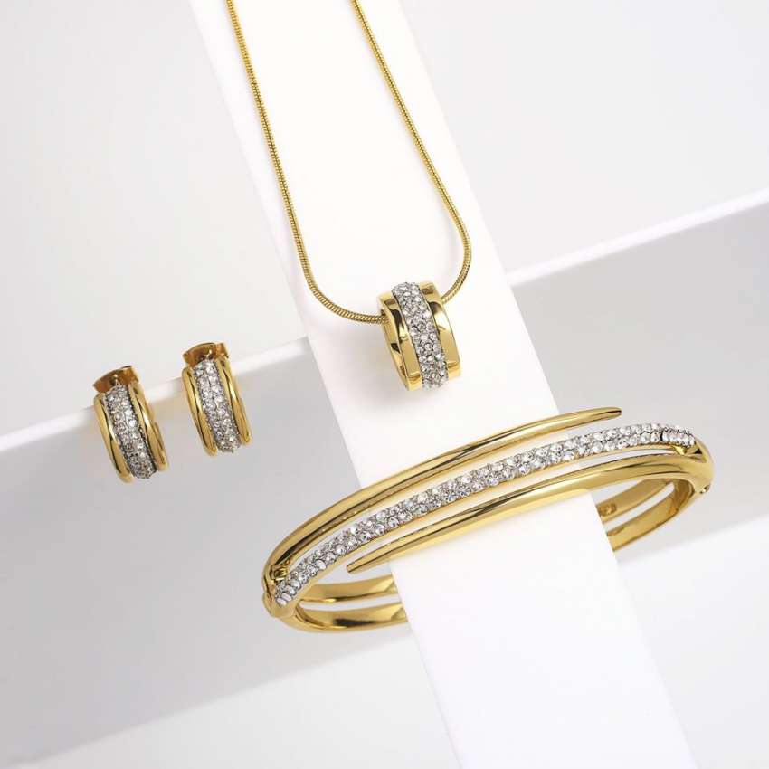 Emirates Airline reinvents its inflight retail offering with ...