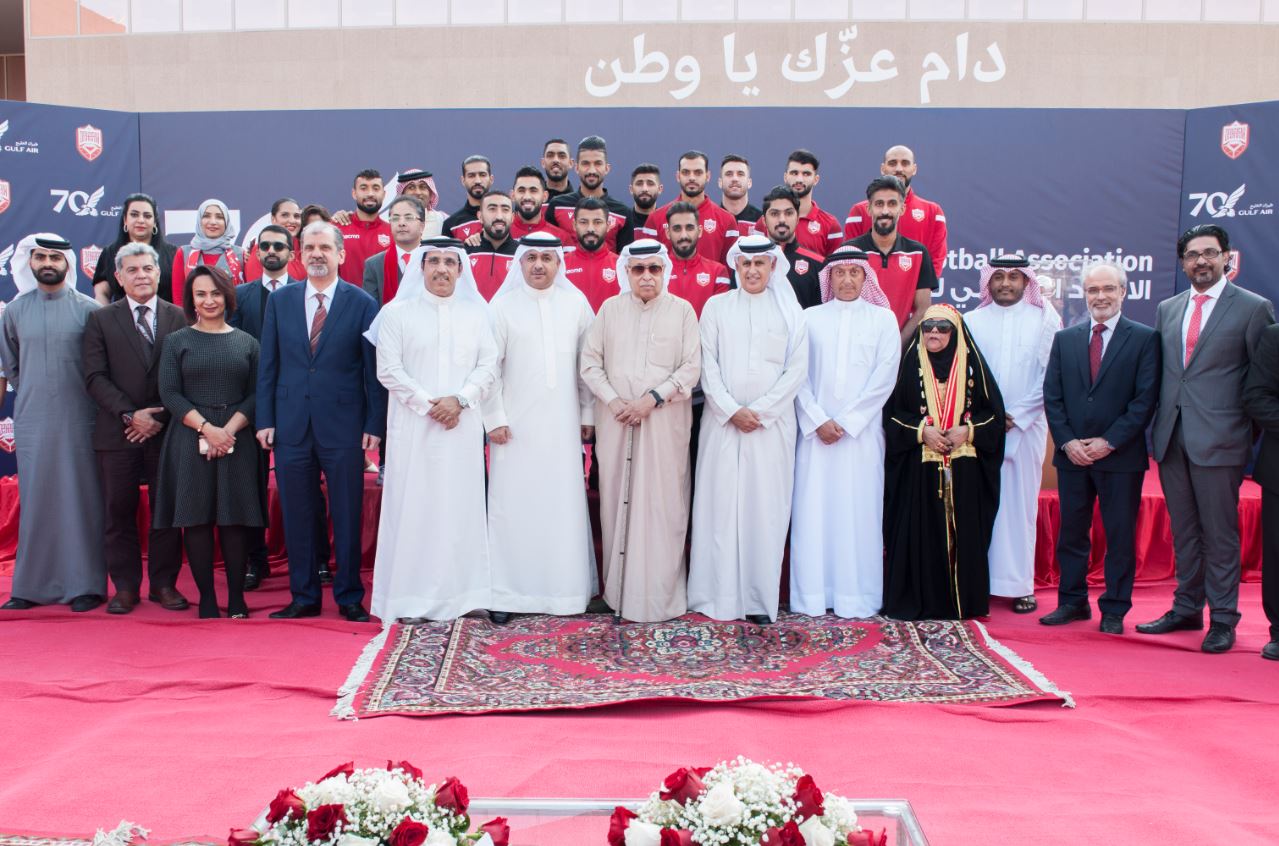 Gulf Air welcomes National Football Team at its headquarters - Biz Today