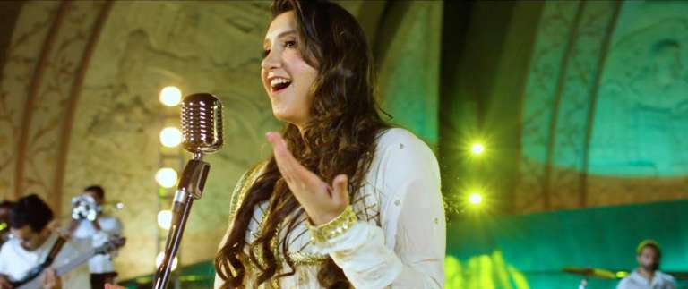 Zeb Bangash's stirring rendition of Shaheen o Mahi has sent waves ...