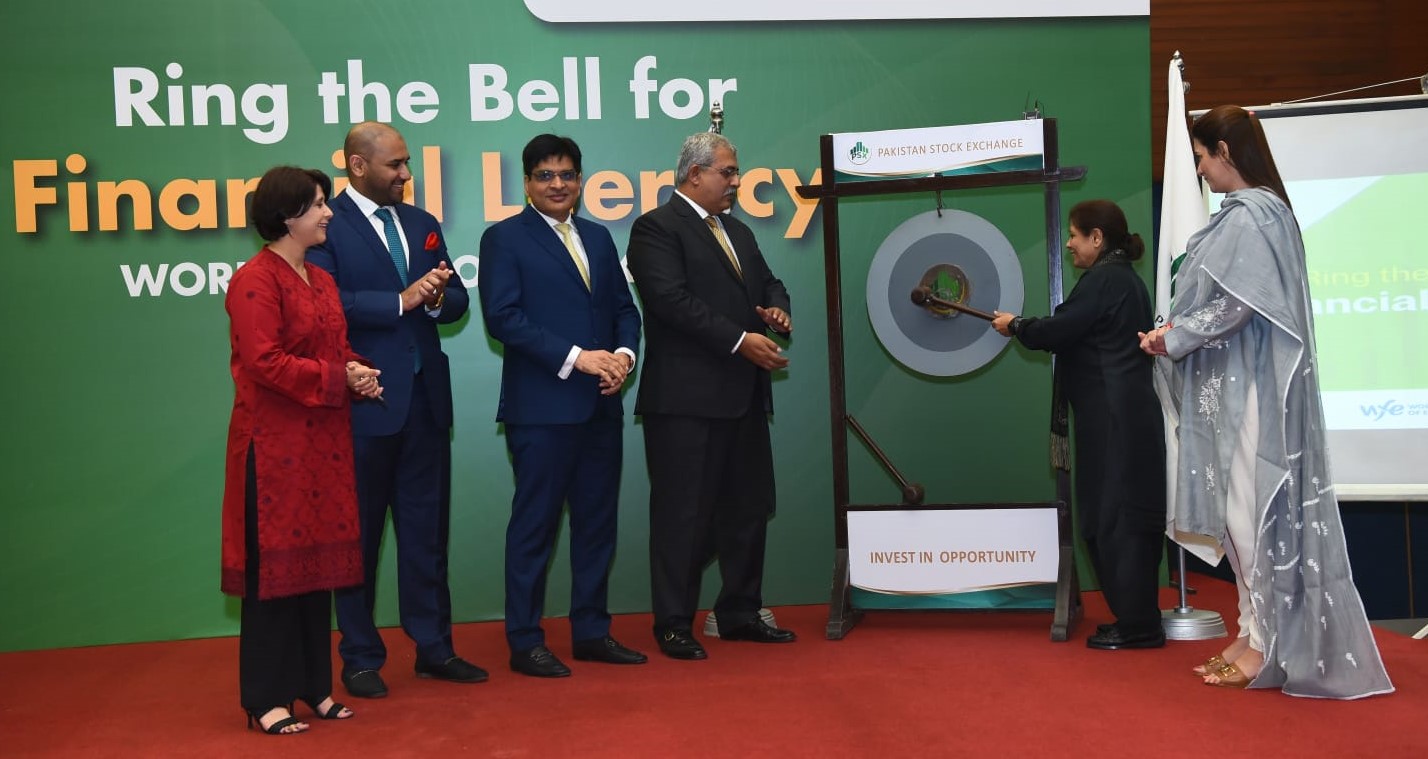 PSX marks World Investor Week 2022 with a Gong Ceremony - Biz Today