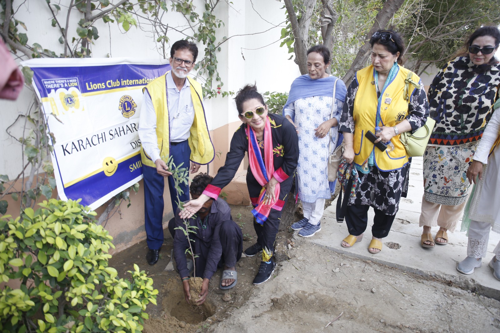 President Sahara Lions Club organises Tree Plantation Drive at Clifton ...