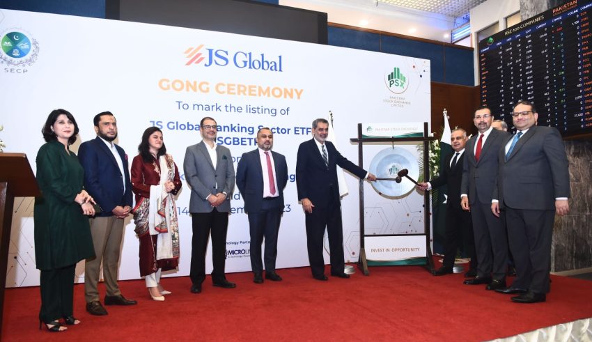 PSX Marks Launch of JS Global Banking Sector ETF with a Gong Ceremony ...