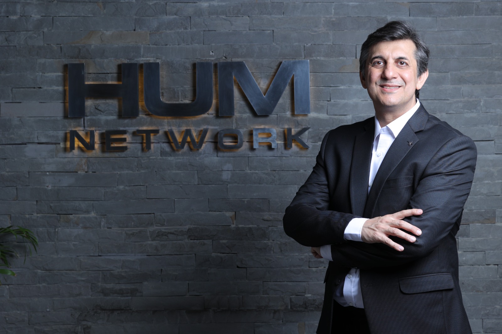 CEO HUM Network Hounored with Sitara-i-Imtiaz - Biz Today