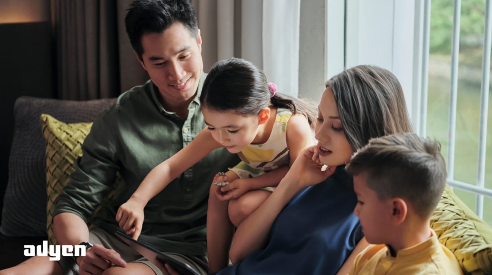 Adyen and Cleeng extend their partnership to boost subscription ...