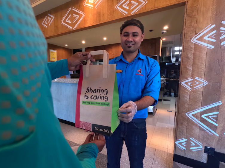 Nando's Offers 1,000 Complimentary Meals for Delivery Drivers This ...