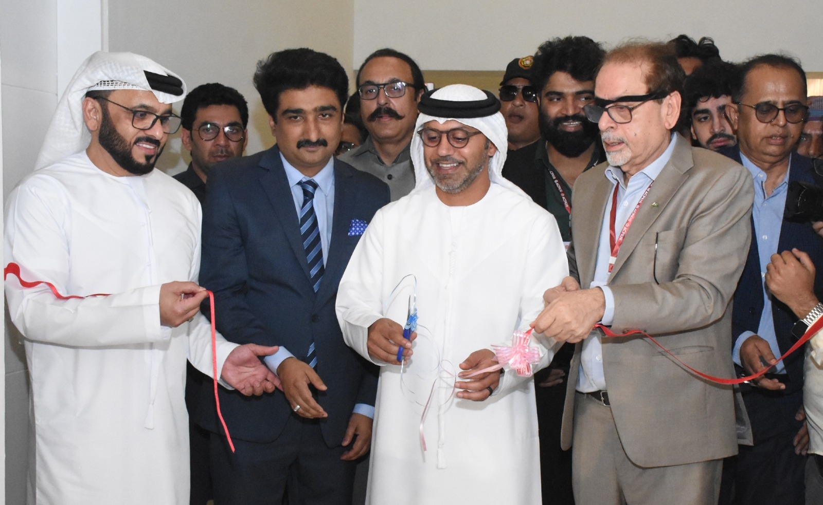 His Excellency Hamad Obaid Ibrahim Al Zaabi opens Art Exhibition at ...