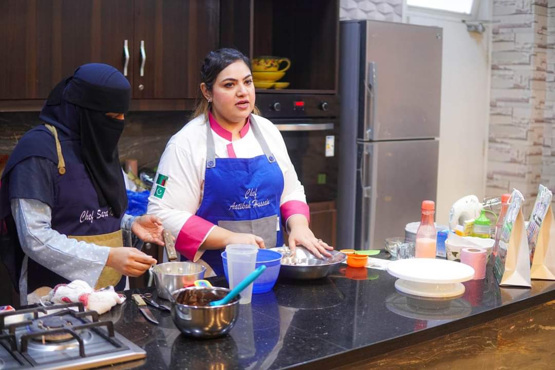 International Patisserie Chef Aatikah Hussain conducts Baking Workshop ...