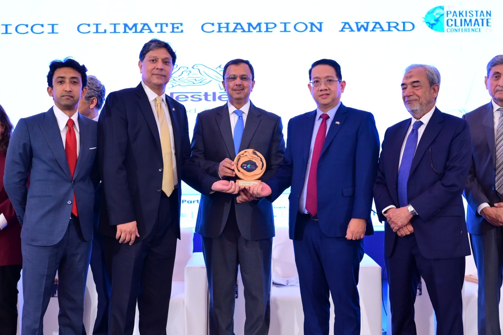 Nestlé Pakistan wins top Climate Champion Award at the 1st OICCI ...